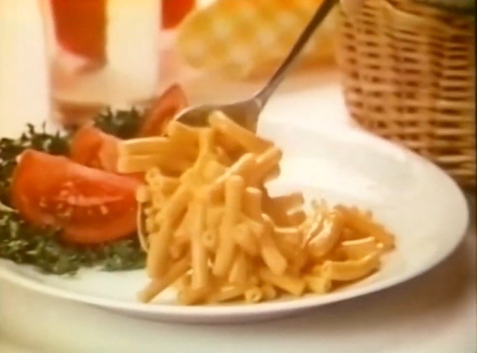 70s Commercials: Kraft Mac & Cheese, Howard Cosell, Leggy Dolls (1971 ...